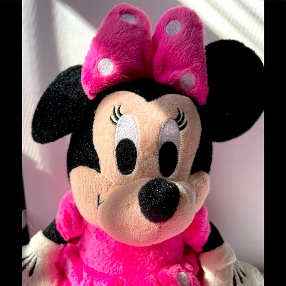 Disney | Toys | Disney Stuffed Mini Mouse Pink 4inch | Poshmark